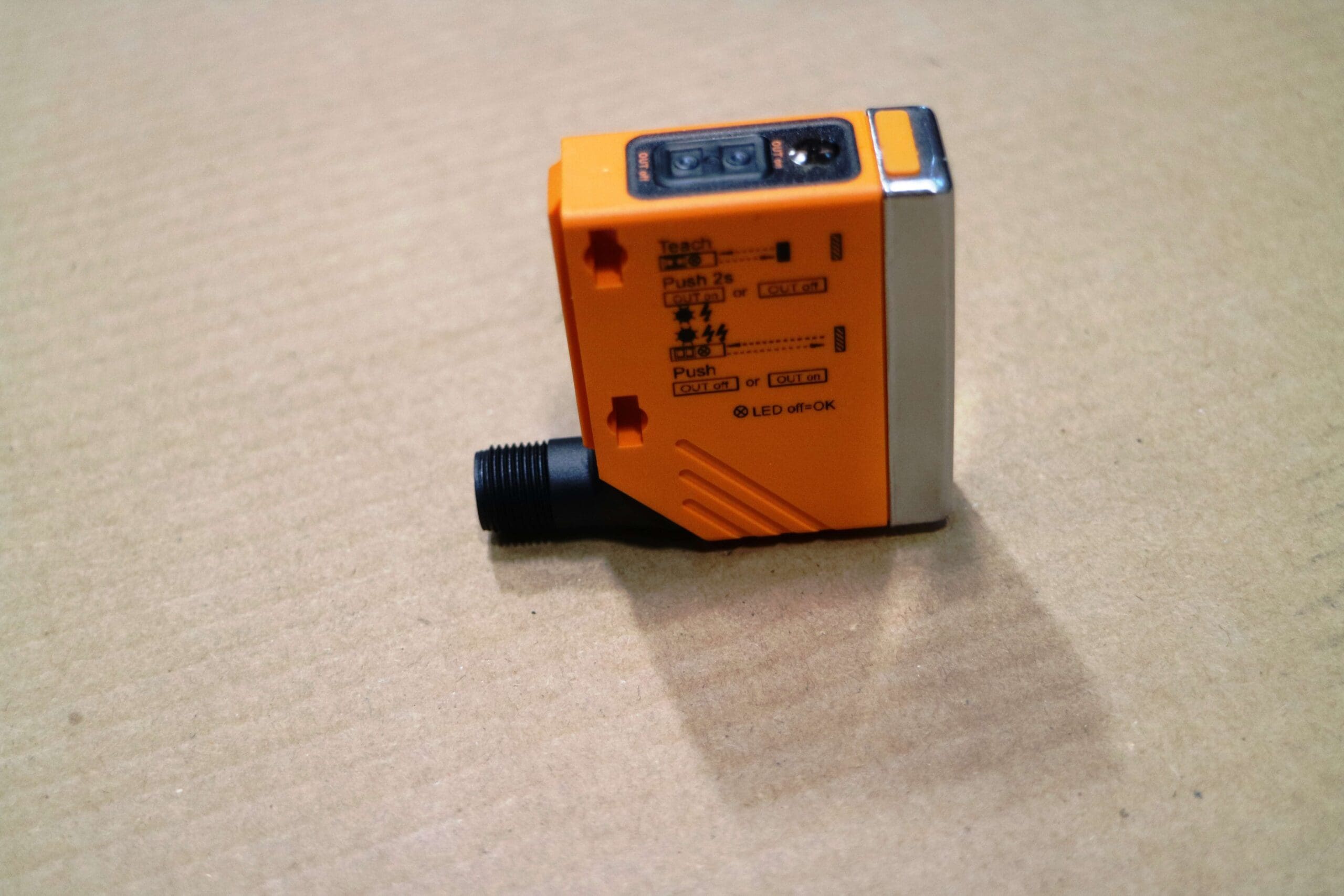 LP14 Overfill Sensor for Pallet Magazines | High‑Level Stop - THTT